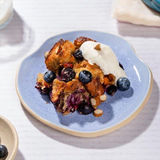 Healthy & Easy Bread Pudding Breakfast (23g Protein per Serving)