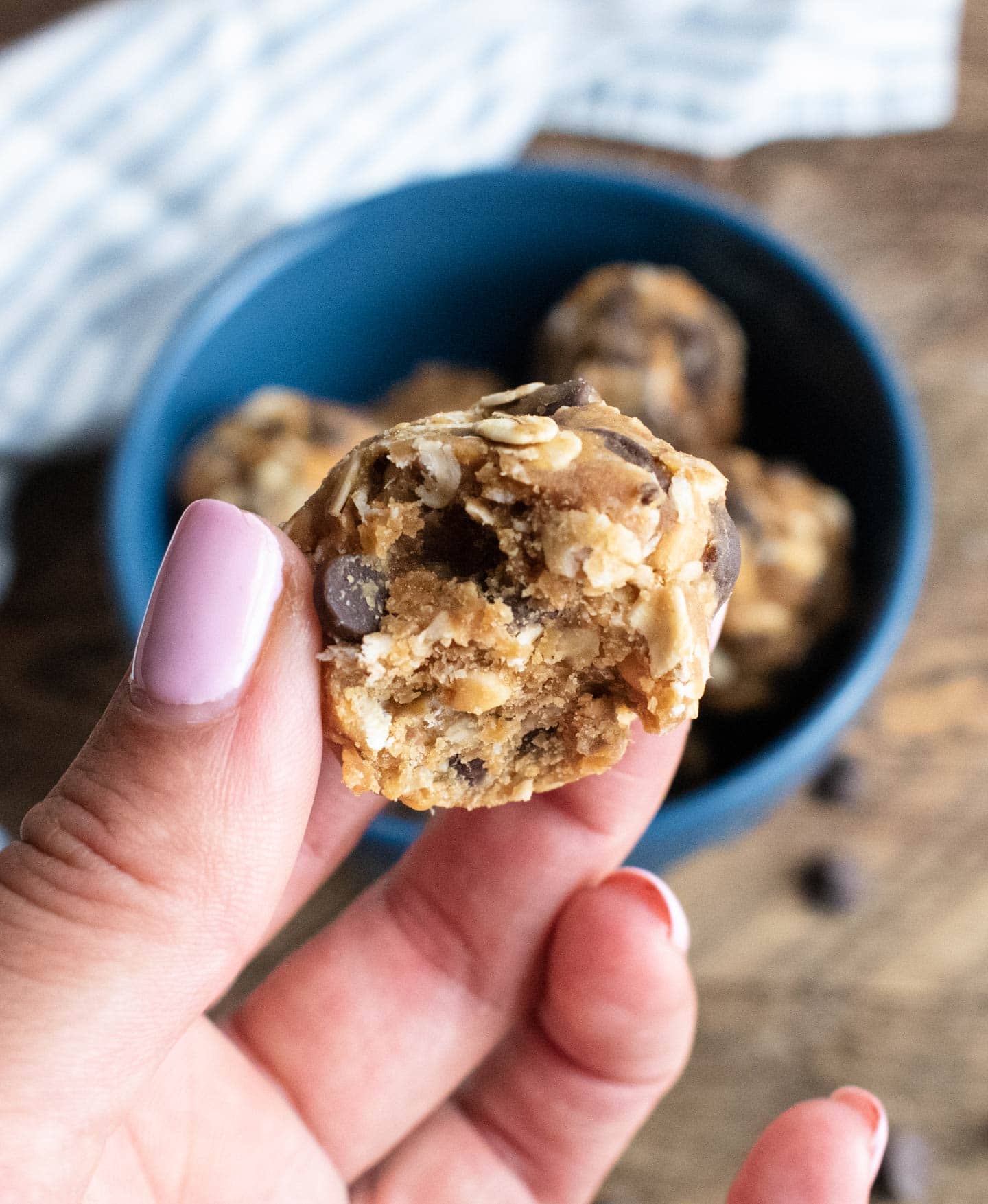 28 Protein Ball Recipes To Boost Your Energy!