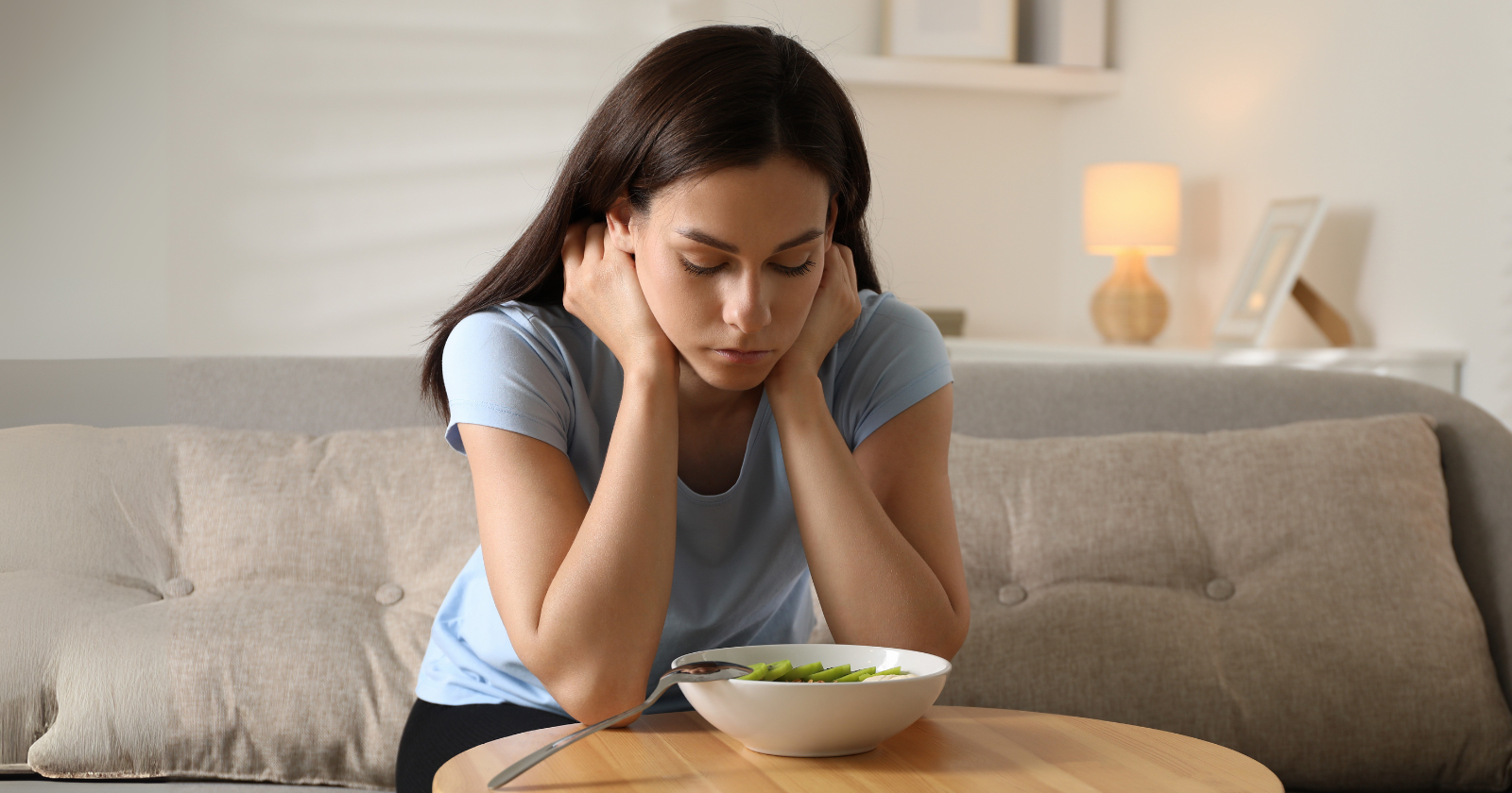 8 food mistakes that secretly drain your mood (and the vegan swaps that ...